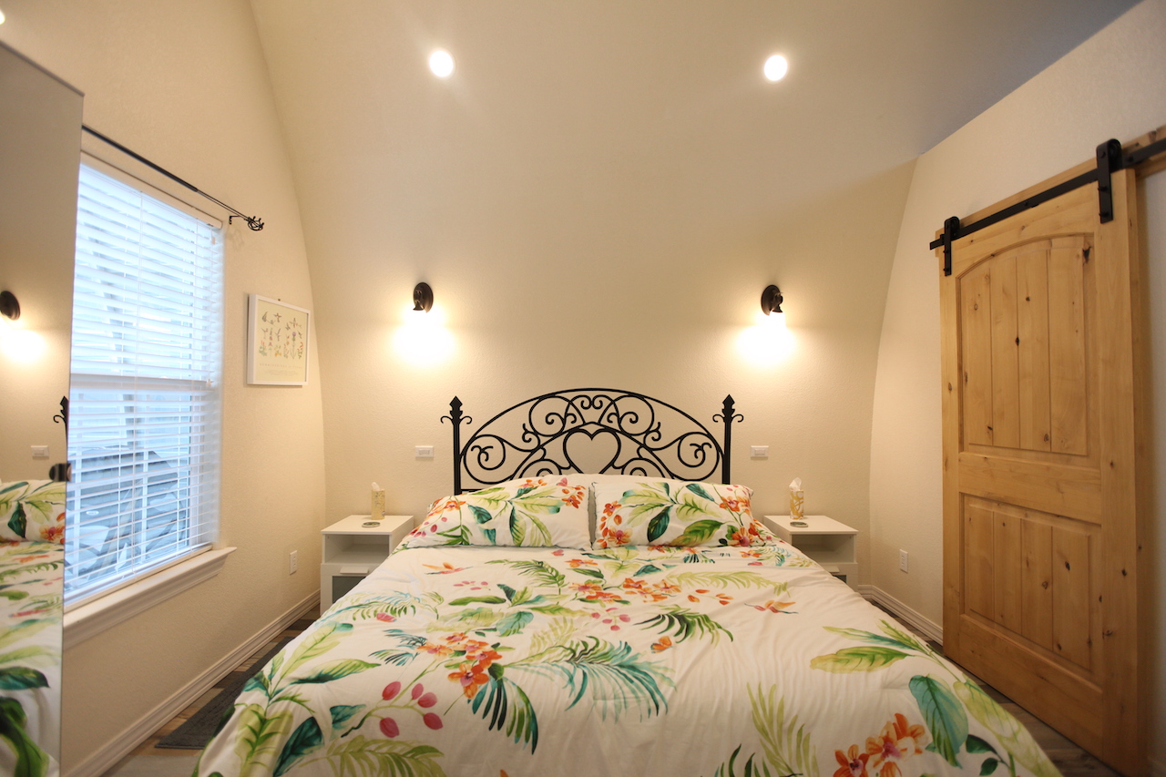 Gallery - Arched Cabins